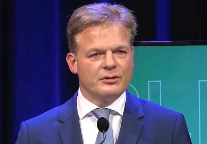 Kabinetsformatie in Nederland op sterven na dood - Frontnieuws